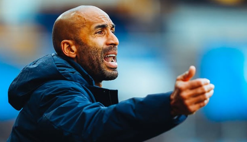 Sparker tidligere Manchester United-keeper Lee Grant